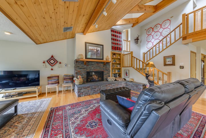 Cloudcroft Mtn Home W/ Patio, Walk To Golf Course! - Cloudcroft, NM