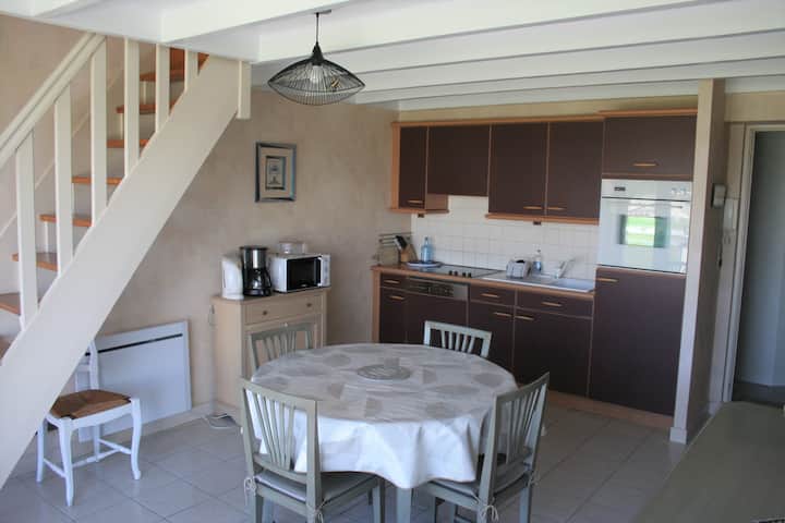 Appartement Cosy Avec Balcon Proche De La Mer - 디나흐
