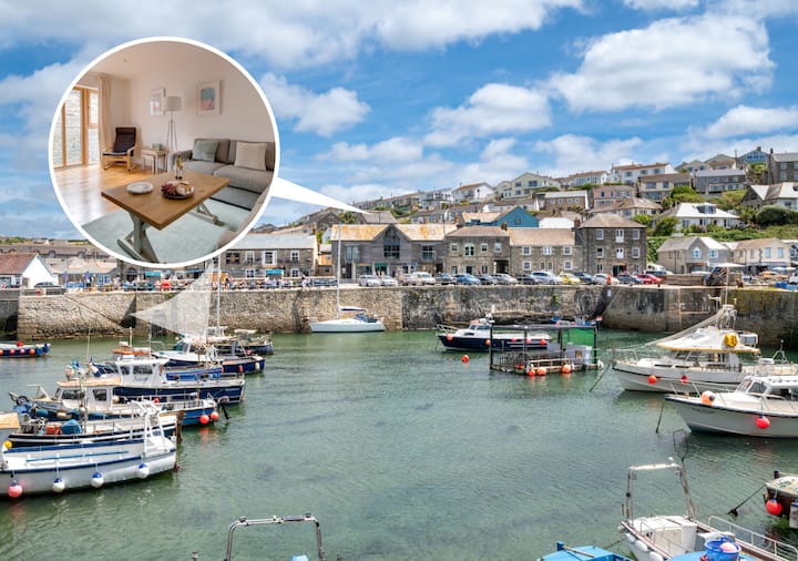Seaspray - Porthleven