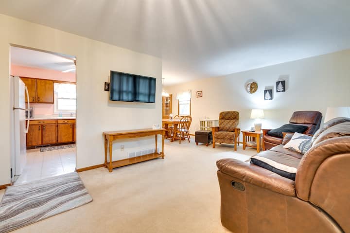 Clear Lake Vacation Home Rental - Pet Friendly! - Clear Lake, IA