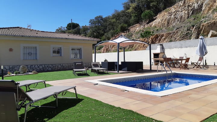2nor02 - Maison Avec Piscine Privée Dans Une Urban - Costa Brava