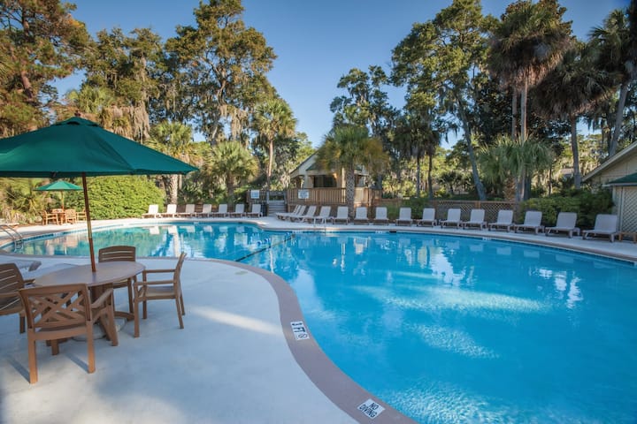 1br Coastal Retreat W/ Balcony At Ocean Ridge - Edisto Beach, SC