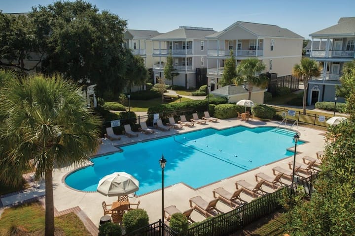 2br Coastal Retreat W/ Balcony At Ocean Ridge - Edisto Beach, SC