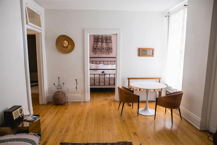 Object Hotel 1br Shared Bath Room 2i - Bisbee, AZ