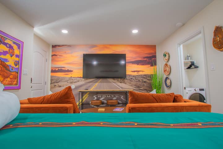 Route 66: Retro Retreat - Albuquerque, NM