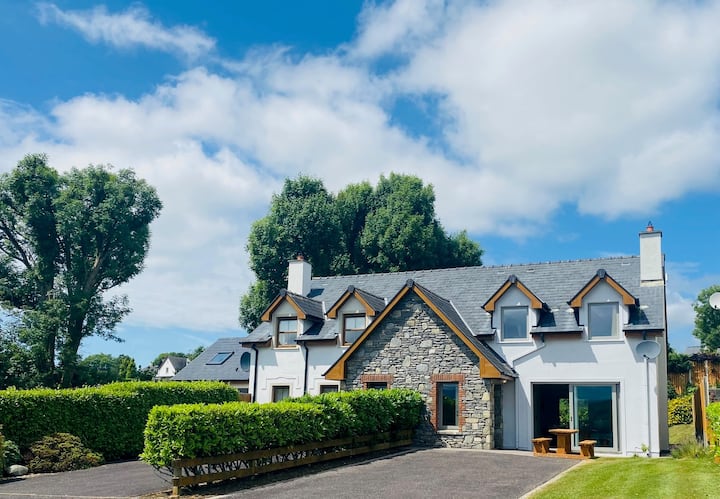 3 Bedroomed Sea View House Overlooking Kenmare Bay - Kenmare