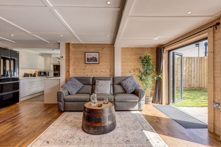 Buttercup Lodge: Pet-friendly Countryside Retreat - Wallingford