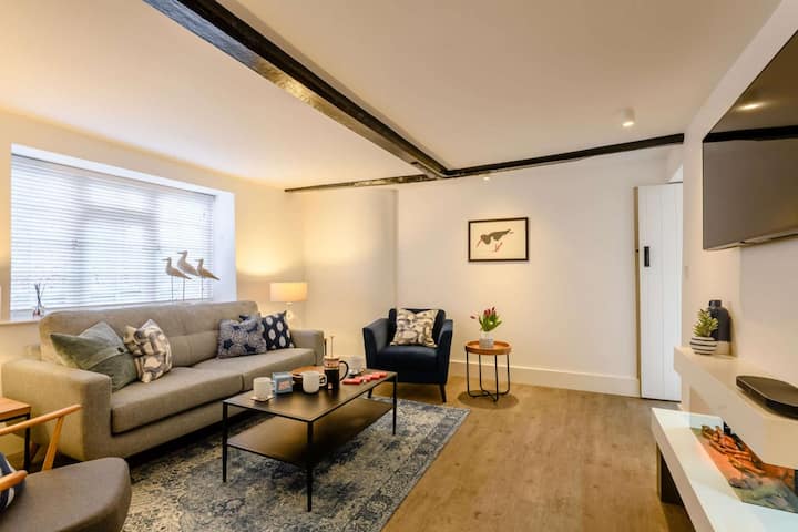 2 Bed In Holt (Oc-c27160) - Holt