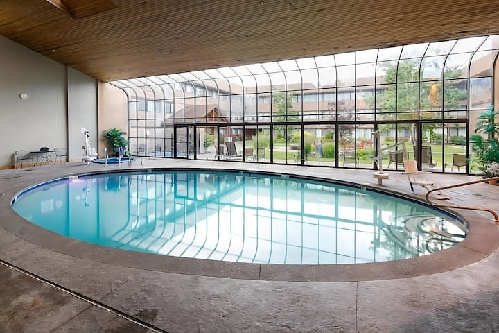 Minutes To Mission Trail Park! Pool, Free Parking! - Kalispell, MT