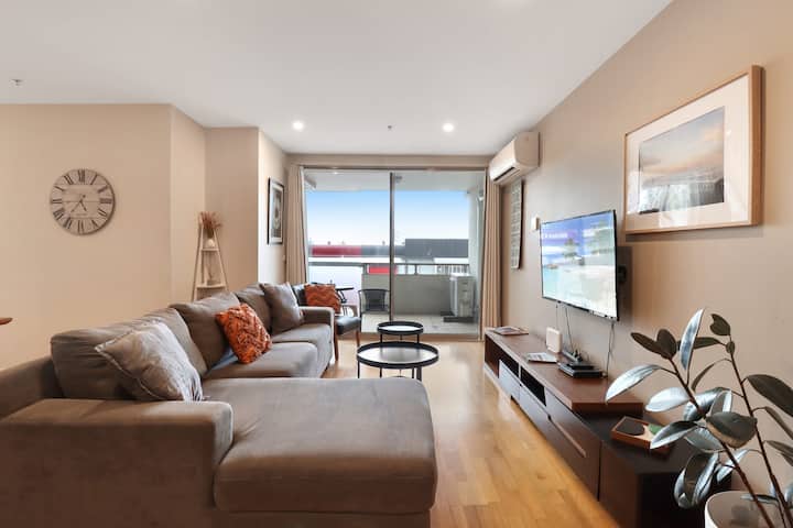 Terminus Apartment I Steps From Geelongs Buzz - Geelong
