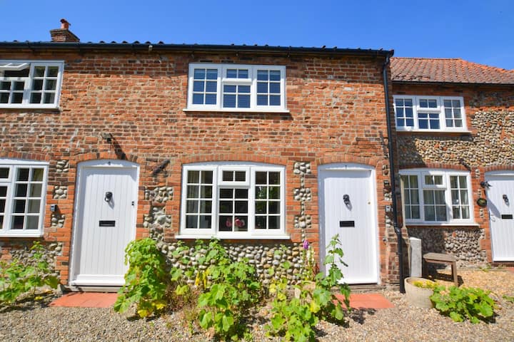 1 Bed In Holt (Oc-1838) - Holt