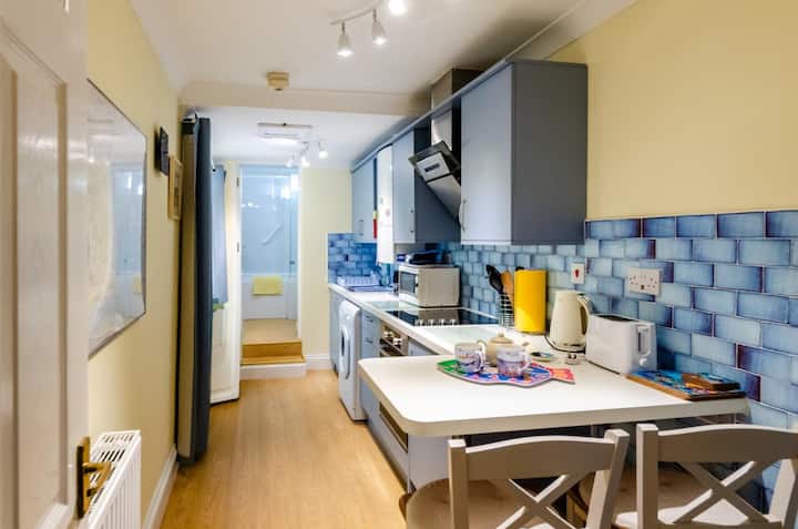 1 Bed In Tenby (Oc-pw9282) - Tenby