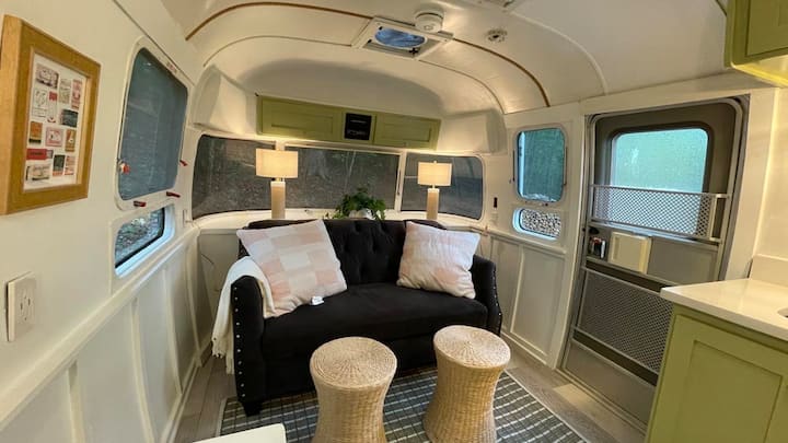 Airstream Rv Camper - Fall In The Woods - Caroline du Sud