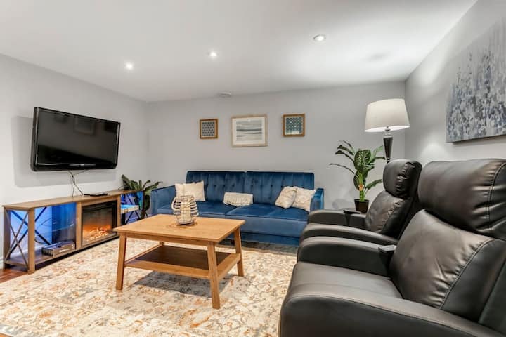 Lakeside Retreat Near Toronto - Mississauga