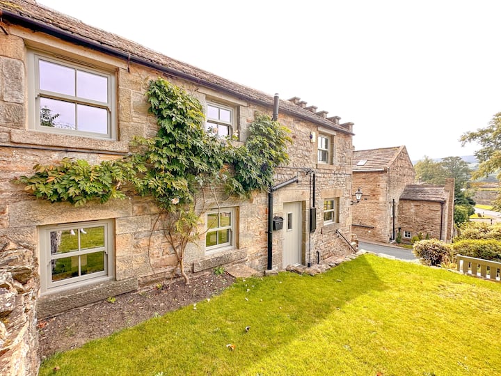 A D Barn - Reeth