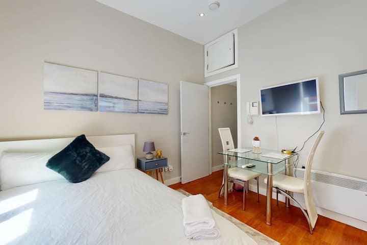 Lovely Studio Apartment In South Kensington - Chelsea