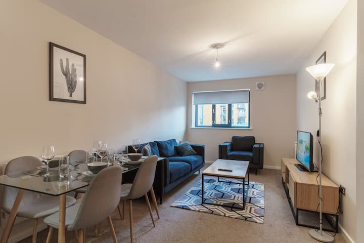 Spacious 2 Bed Apartment In Manchester Centre - 曼徹斯特