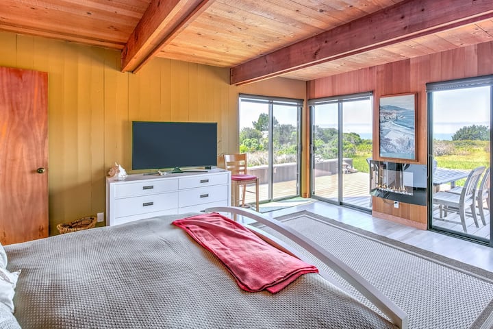Sea Myst | Private Hot Tub - Gualala, CA