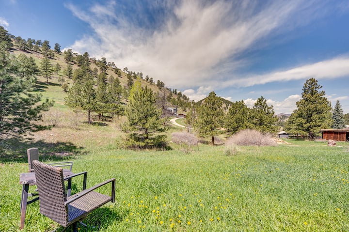 Peaceful Mountain Retreat W/ View, Near Boulder! - Boulder, CO