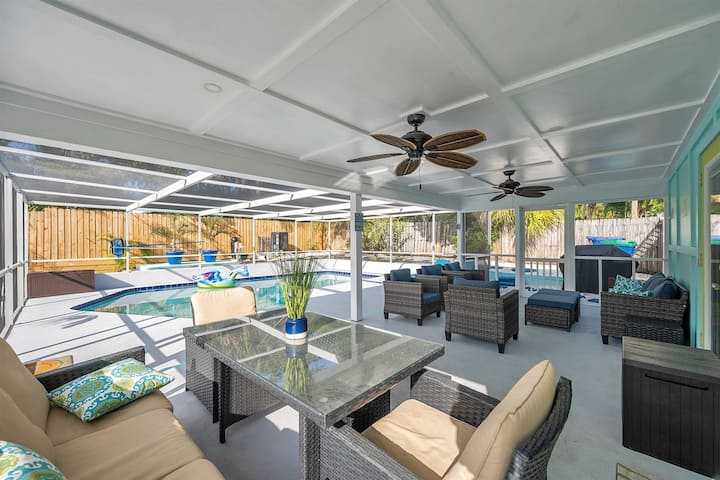 Heated Salt Water Pool - Near Beaches, Golf, Trail - Palm Harbor, FL