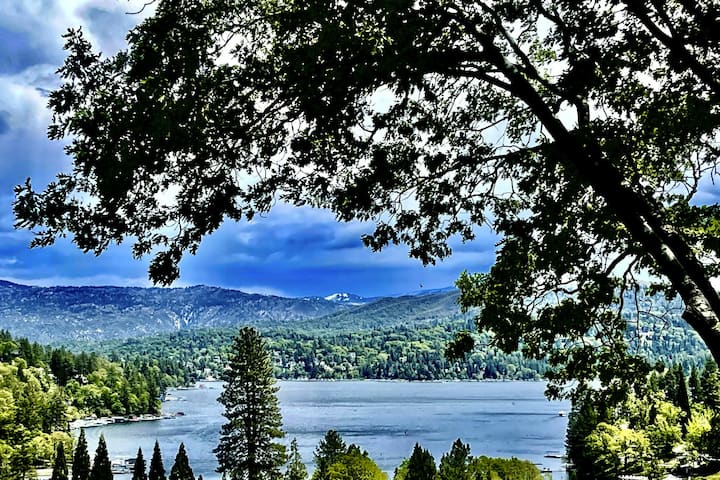 Paddleboard/kayak Lake Access, Hot Tub & A/c - Lake Arrowhead, CA
