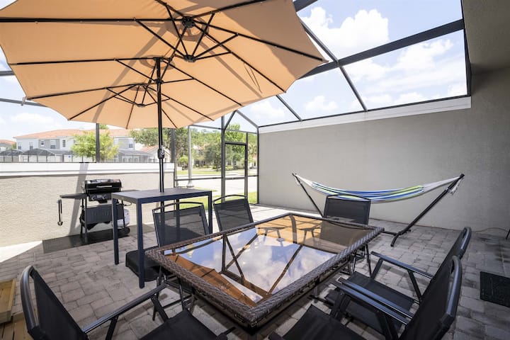 Disney Bella Vida Dream Home Resort - Kissimmee, FL