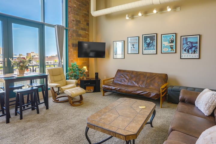 Waterfront Sandusky Vacation Rental: Downtown! - Sandusky, OH