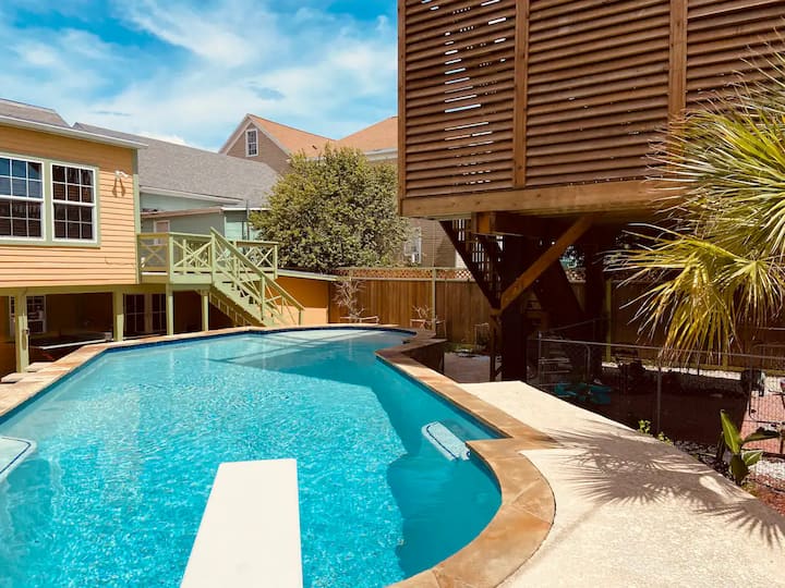 Sleep 20, Historic East End, Heated Huge Pool, Gia - Galveston, TX