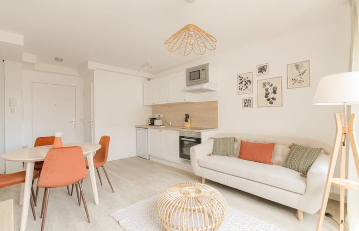 Cosy Au Centre D Oullins Avec Garage - Oullins