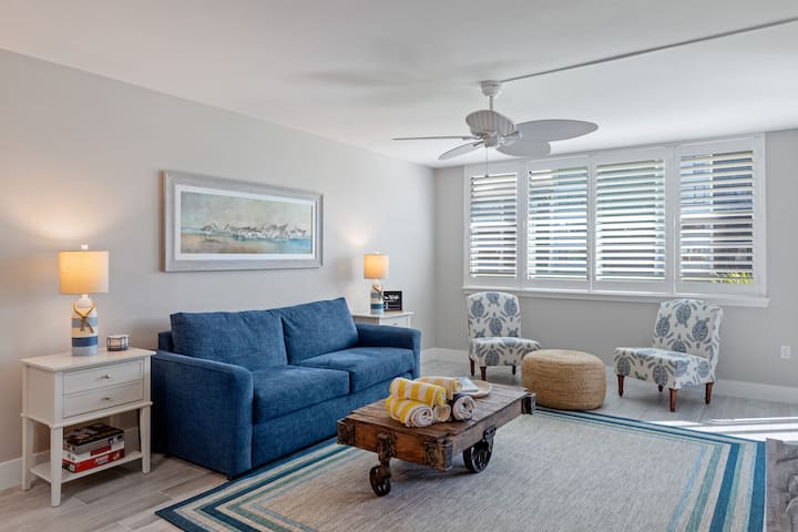 Gorgeous  Condo With Fantastic Amenities - Sanibel, FL