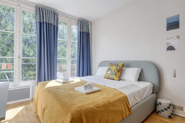 New, Large And Cosy Studio - Le Marais - Mid Terms - Paris