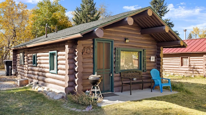 Coal Creek Cabin - Red Lodge, MT
