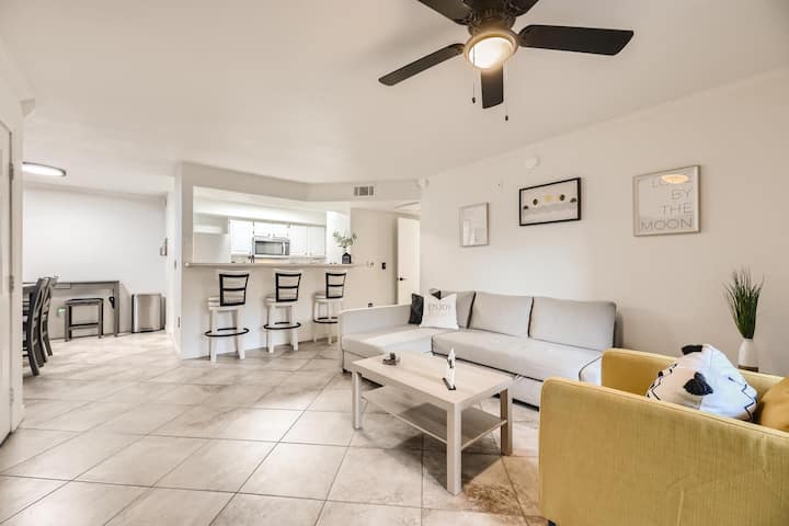 Slick Silver 1qu & Sofabed1bath Pool-spa Gym1floor - Paradise, NV