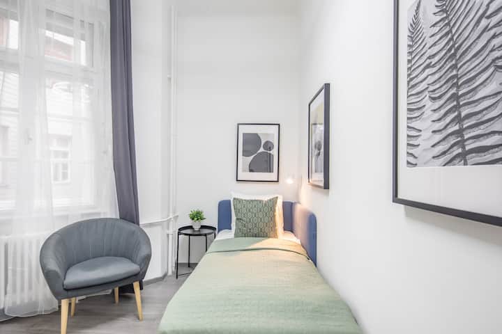 Extra Central For Solo Travellers - Budapest