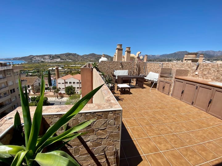 Shr040 Atico Con Gran Terraza En Centro De Nerja - Nerja