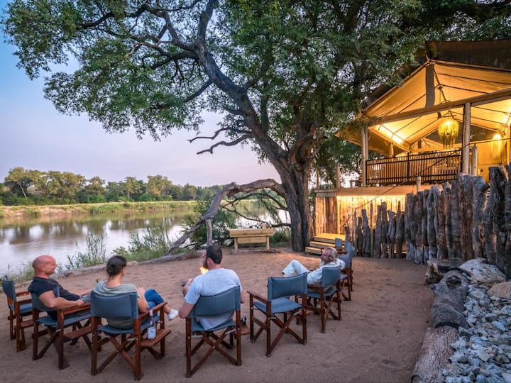 Amava River Lodge  - Luxe Safari Tent 3 - Gravelotte