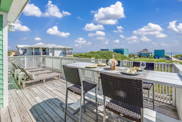 Ocean Views - Optional Golf Cart, Sleeps 14 - Port Aransas, TX