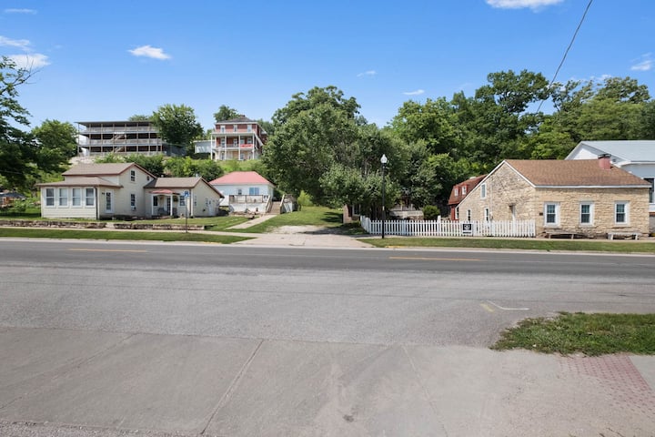 3 Houses-sleep 18+on Main+ Riverview - Grafton, IL