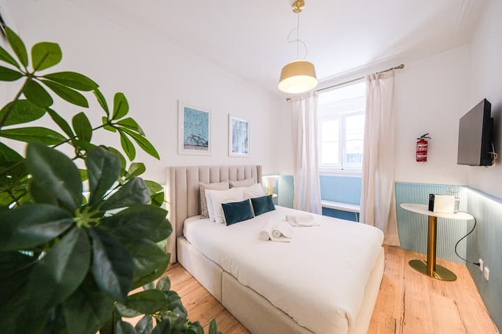 Principe Real 1-bedroom Suite - Lisbon