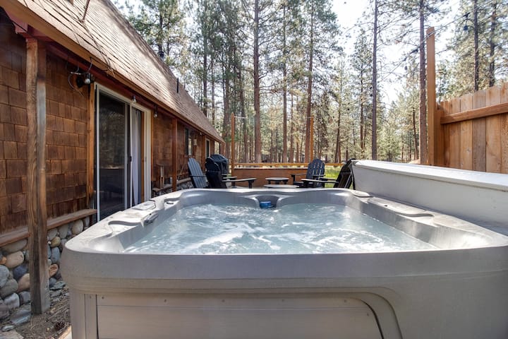 Martingale Lodge Cozy 3 Bdrm, 2 Bath, Sisters - Sisters, OR