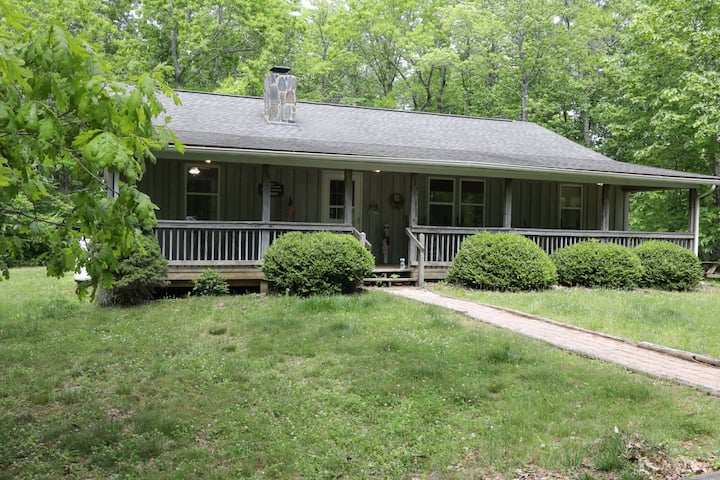 Sweetwater Cabin By Buffalo Mountain Getaway - Floyd, VA