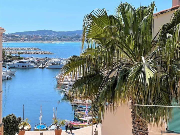 Triplex Climatisé Au Dernier éTage Avec Terrasses - Sanary-sur-Mer