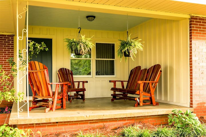 North Sauty Getaway - Scottsboro, AL