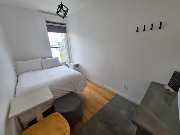 La Formidable Chambre 6b - Sherbrooke