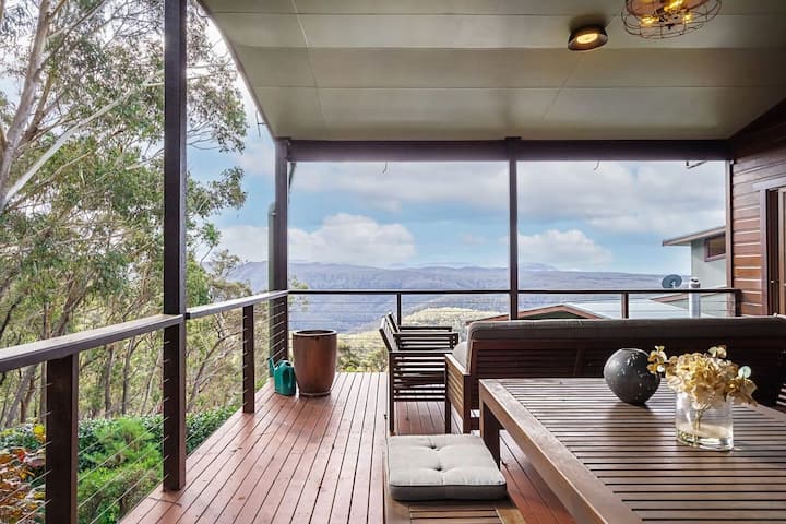 Spacious Retreat With Breathtaking Views! - Wentworth Falls