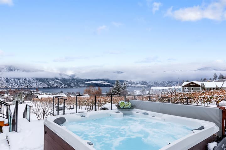 Lake Views ~ Hot Tub ~ Amazing Sunsets ~ Dogs Ok - Lake Chelan, WA