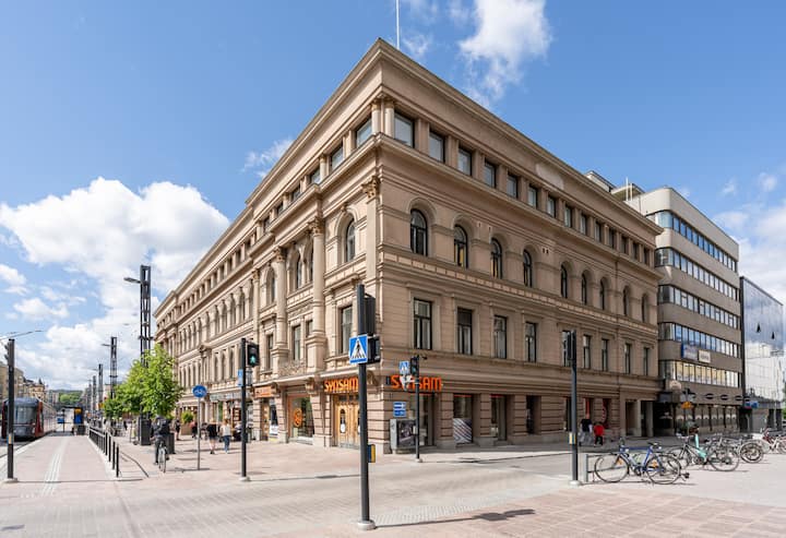 Historical 3br Downtown Apartment With Sauna - Tampere