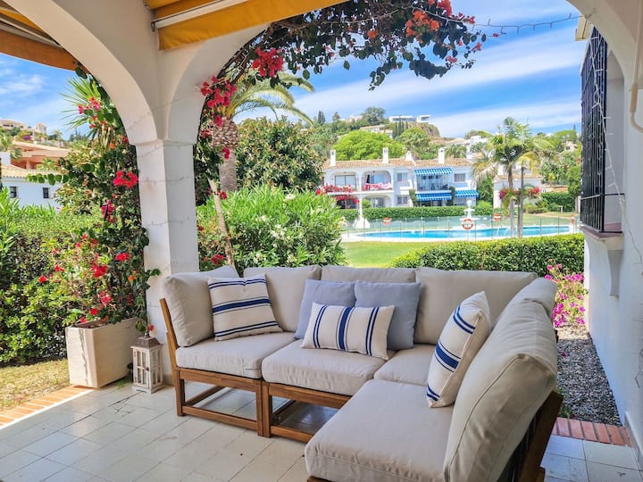 Modern 2 Bedroom Garden Apt In Benahavis - Costa del Sol