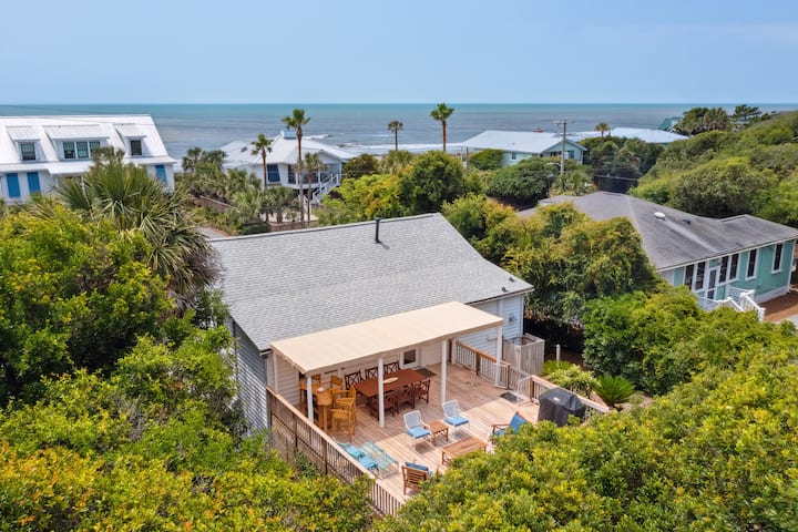 Blue Flamingo Steps From Beach Front Porch Deck - Folly Beach, SC