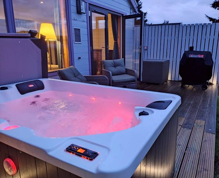 Cosy Woodland Lodge - Pitlochry